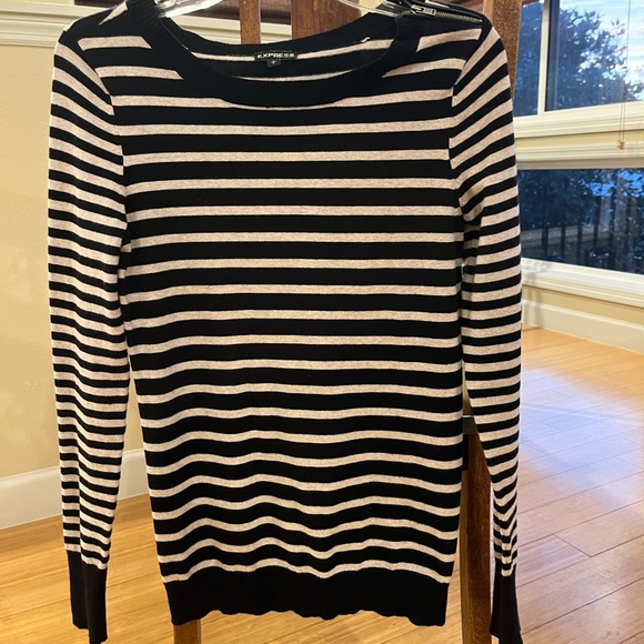 Express | Sweaters | Express Long Sleeve Sweater Size S | Poshmark